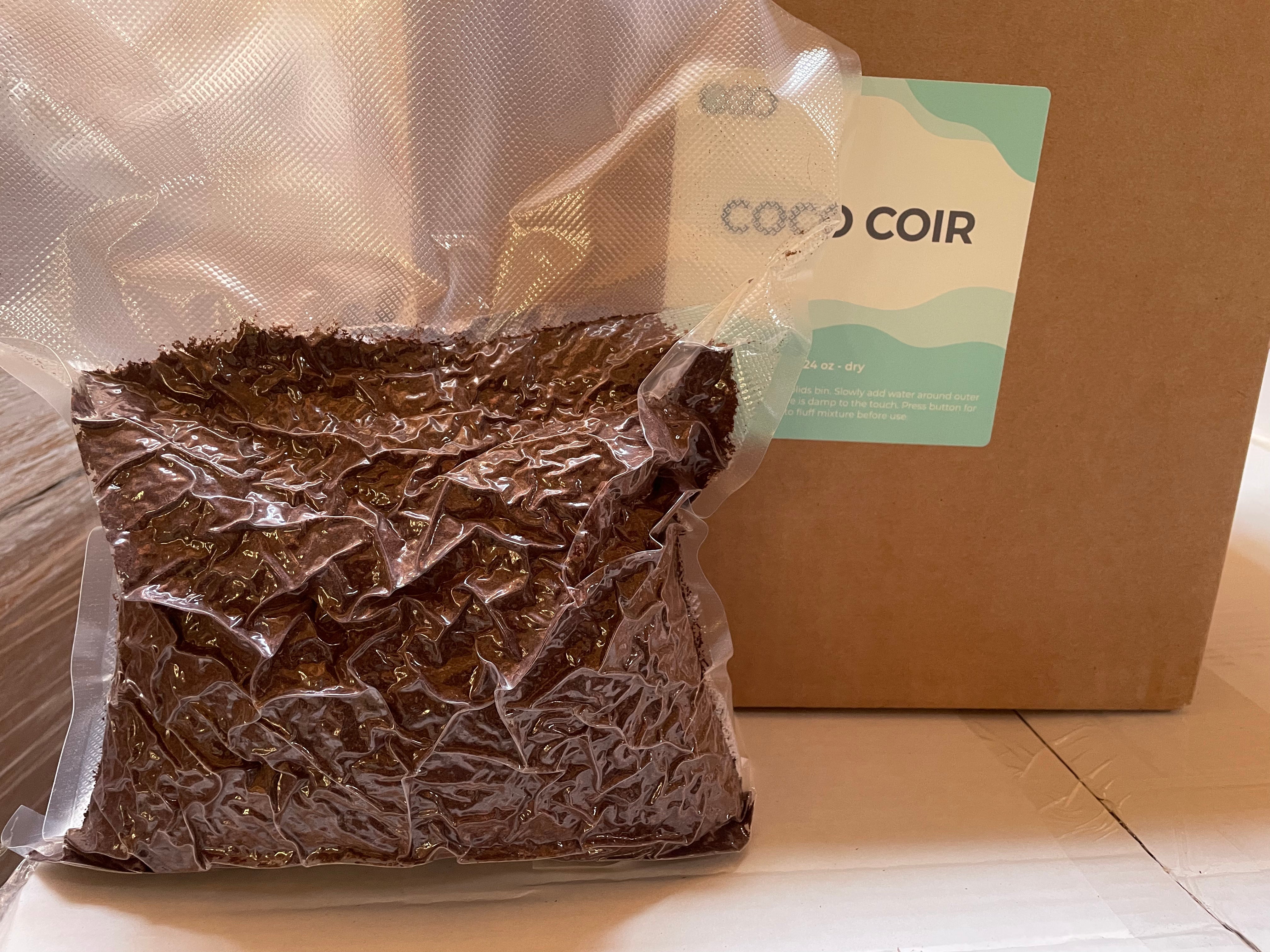 Coco Coir Composting Medium 6pk | Off-Grid Distribution – Off Grid ...